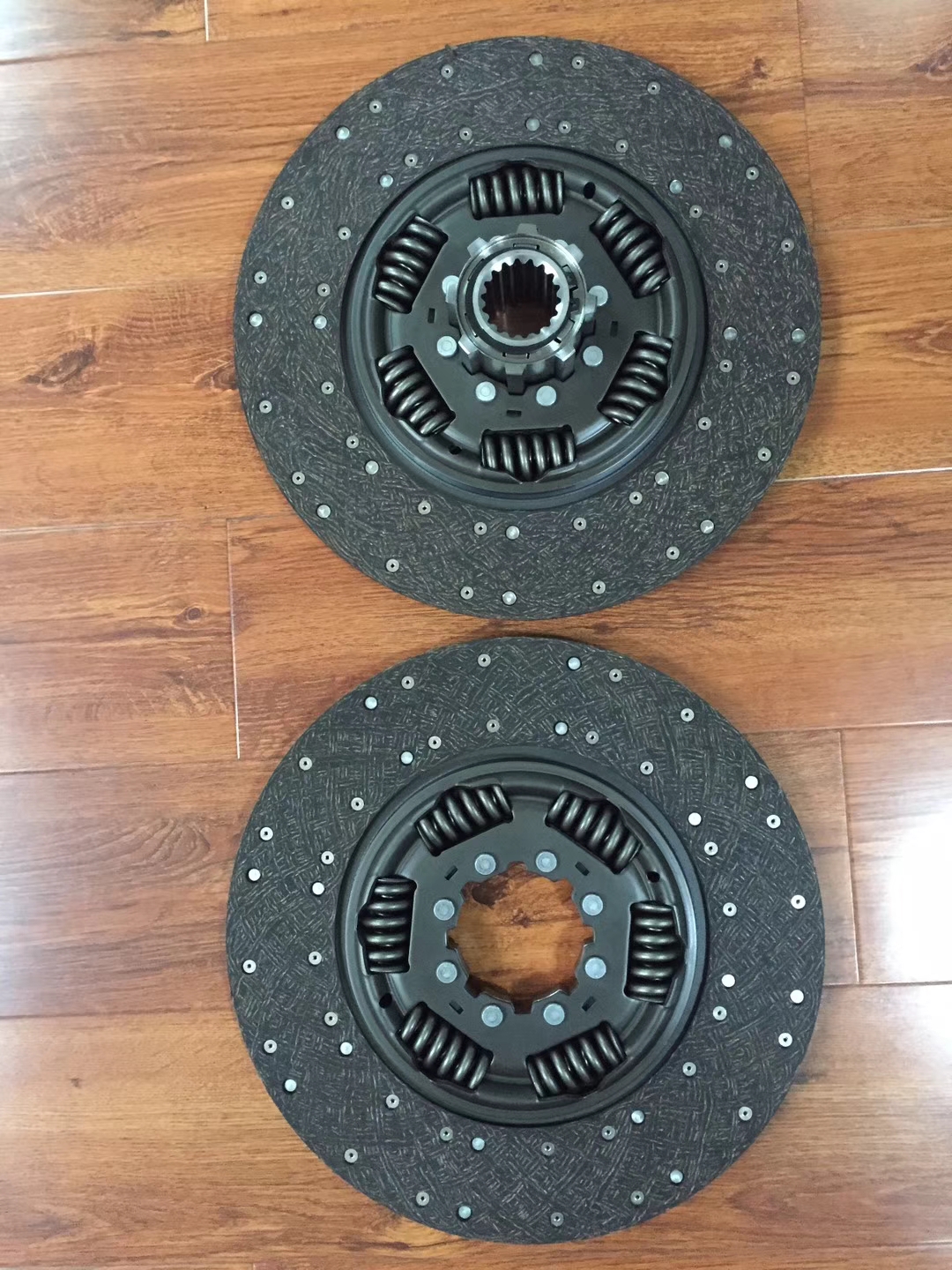 Sachs Double Disc Clutch Plate for Actros 1878 002 023/1878 002 024 ...